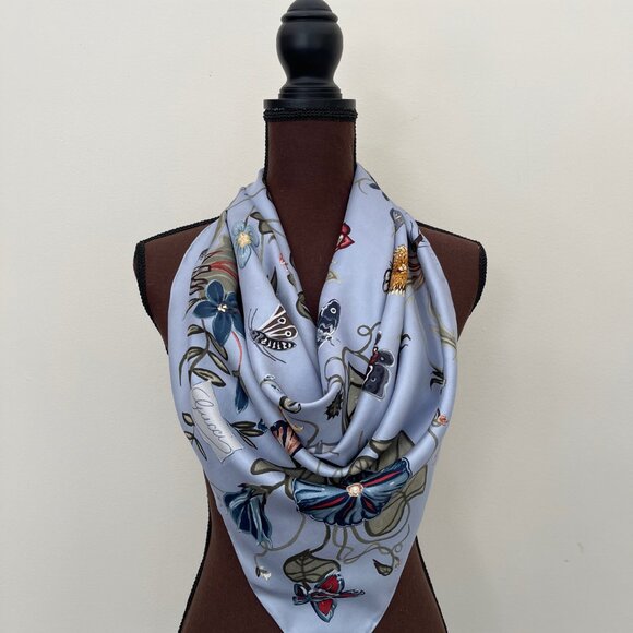 Gucci | Accessories | Gucci Silk Wrap Logo Kris Knight Floral Print Sky ...